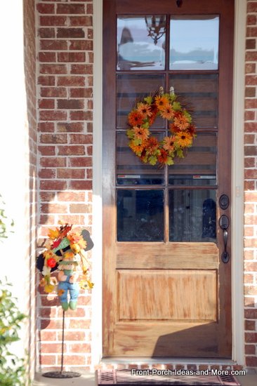 Decorative Front Door Wreaths Perfect Year Round